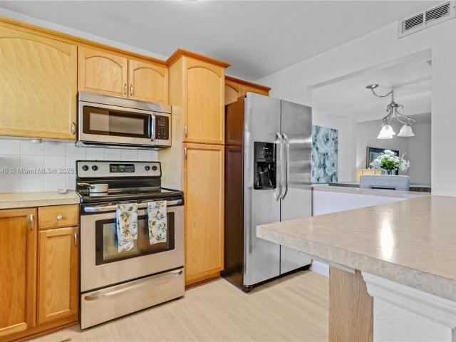 Pembroke Pines, FL 33024 | MLS #A11828 | Compass