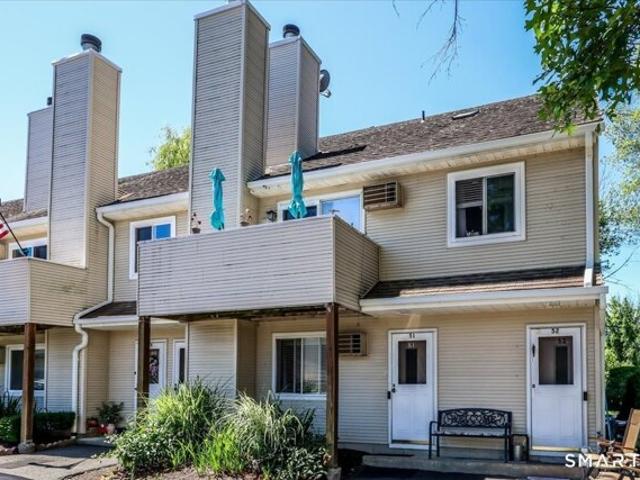 Pembroke Rd Unit, Danbury, Home For Sale