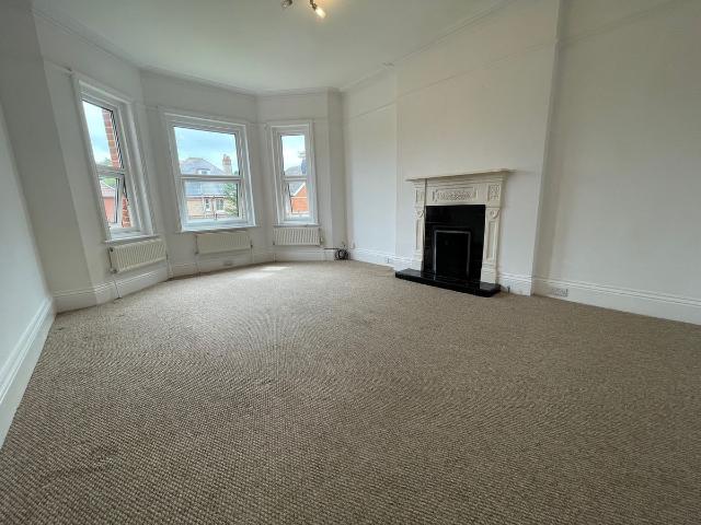 Pembroke Road, Bournemouth BH4, 3 bed flat to rent, £1,695 pcm | PrimeLocation