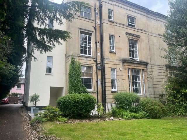 Pembroke Road, Bristol BS8, 2 bed flat to rent, £1,800 pcm | PrimeLocation