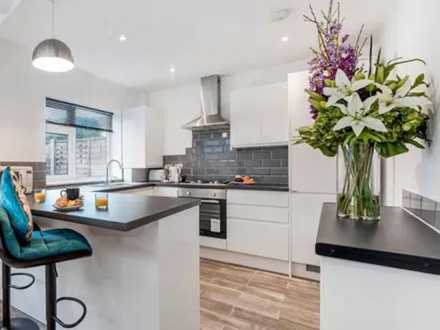 Pembroke Road, Croydon, SE25 6PB, United Kingdom | 2 bed house for rent #158855561 | Rentberry
