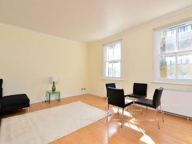 Pembroke Road, Kensington, London, W8 1 bed flat to rent £3,684 pcm £850 pw