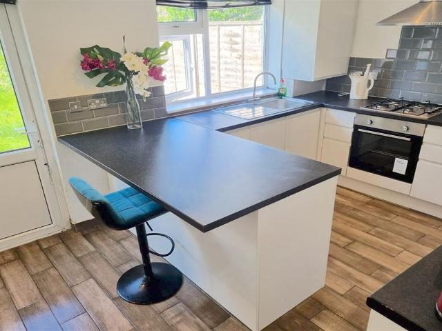 Pembroke Road, Selhurst SE25, 2 bed terraced house to rent, £2,400 pcm | PrimeLocation