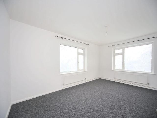 Pembroke Road, Wigan, WN5