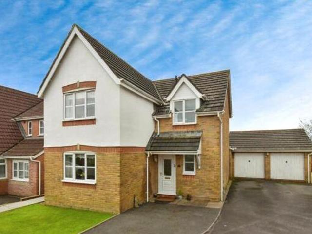 Pembrey, Rhodfar Capel, Burry Port, 4 Bedroom Detached