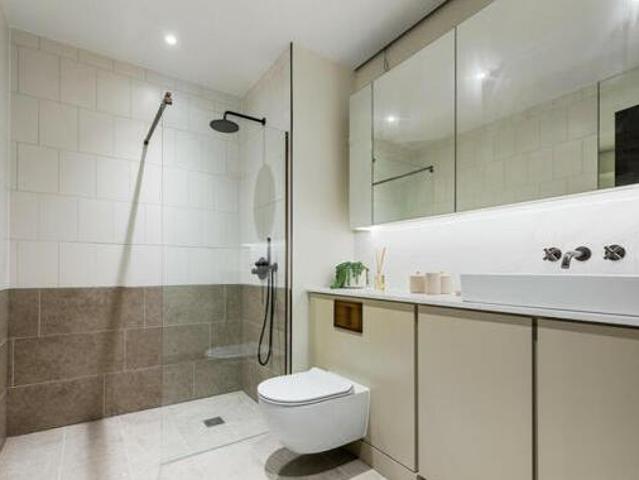 Pembridge Gardens, London, 1 Bedroom Apartment