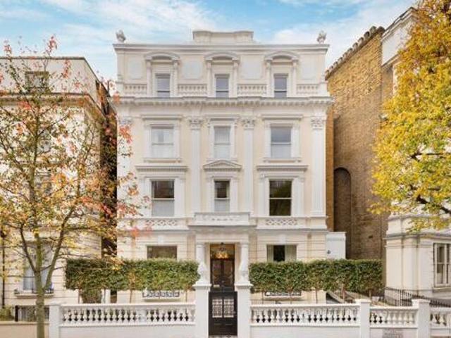 Pembridge Gardens, London, 4 Bedroom Penthouse