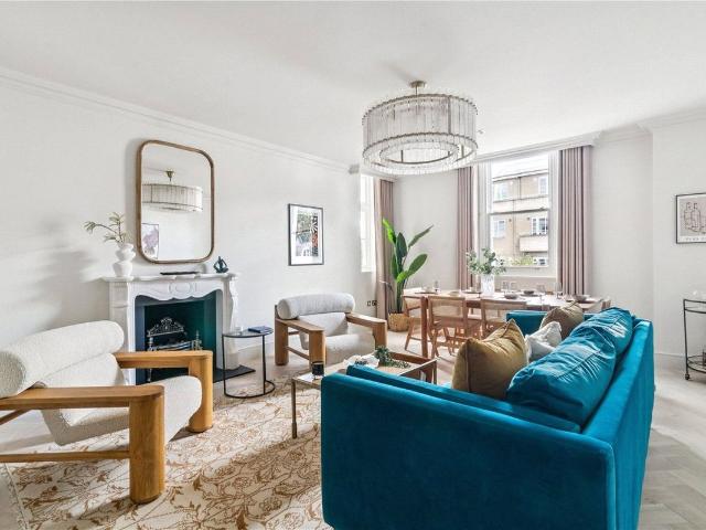 Pembridge Gardens, London W2, 4 bed flat to rent, £15,167 pcm | PrimeLocation