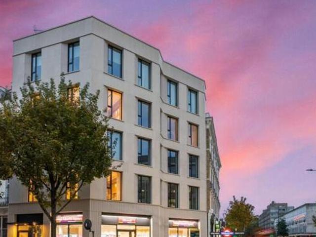 Pembridge Gardens, Notting Hill, 2 Bedroom Flat