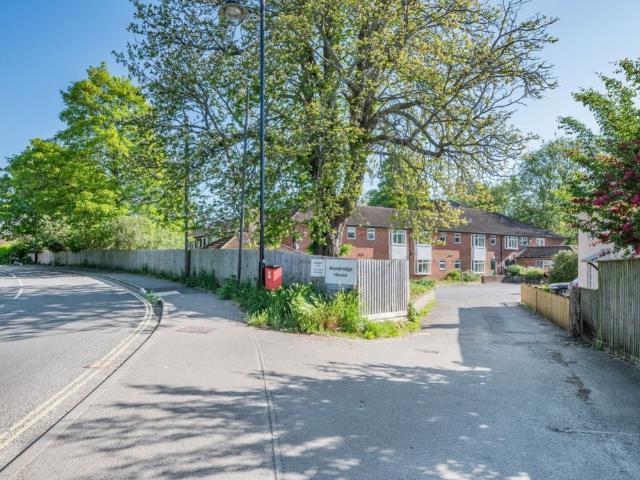 Pembridge House Salisbury Road, Fordingbridge, Hampshire SP6, Studio to rent, £850 pcm | PrimeLocation