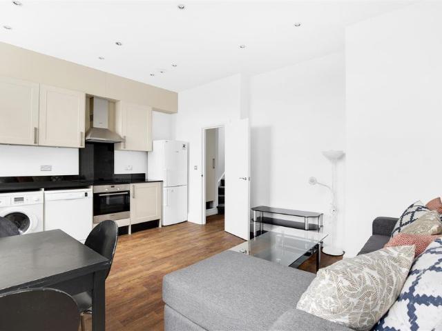 Pembridge Road, Notting Hill