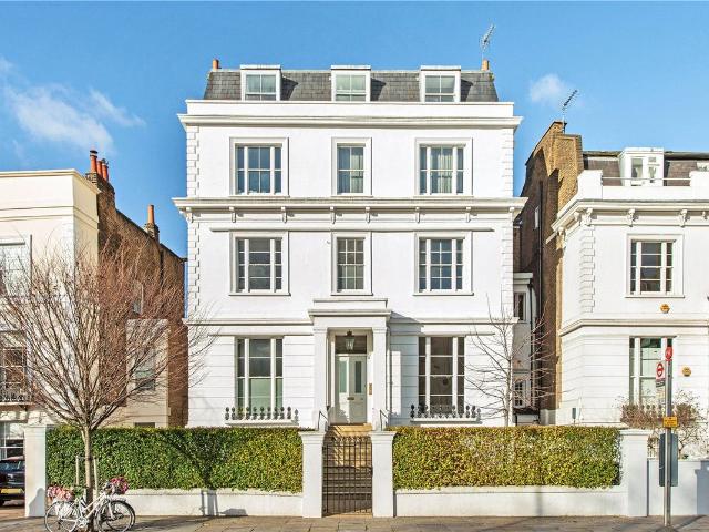 Pembridge Villas, London W11, 1 bed flat to rent, £2,708 pcm | PrimeLocation