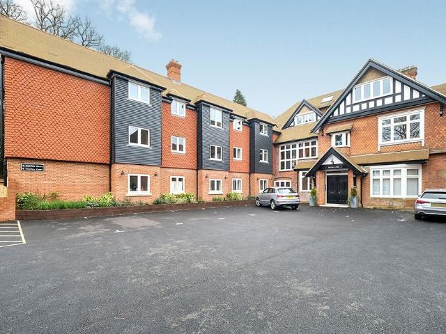 Pembury Road, Kent TN2 2 bed flat to rent £1,700 pcm £392 pw