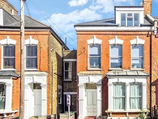 Pembury Road, London, N17 8LY, United Kingdom | 3 bed apartment for rent #165454777 | Rentberry