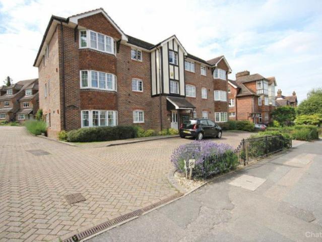 Pembury Road, Tonbridge TN9, 2 bed flat to rent, £1,475 pcm | PrimeLocation
