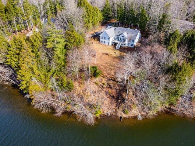 Pemigewasset Shores Dr, Bristol, Home For Sale