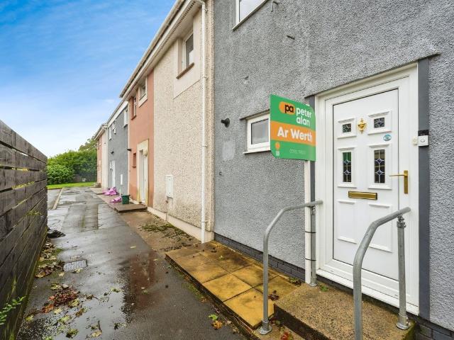 Pentewan Close, Swansea SA6, 2 bed property to rent, £850 pcm | PrimeLocation