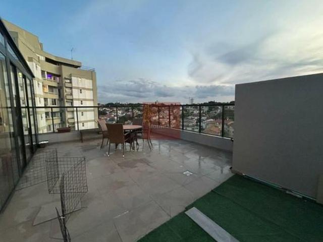 Penthouse com 178 metros