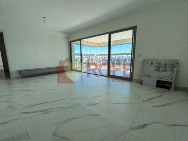 Penthouse com 121 metros com bosque no melhor da zona Sul