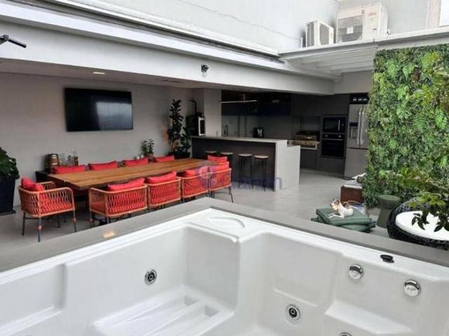 Penthouse a venda com 2 suítes na Vila Andrade