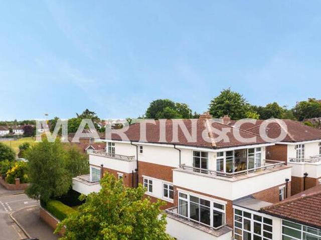 Penthouse Apartment, Syon Court, 2 Bedroom Penthouse