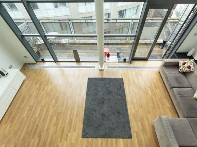 Penthouse Apartment with View of City Centre to Let in Liverpool