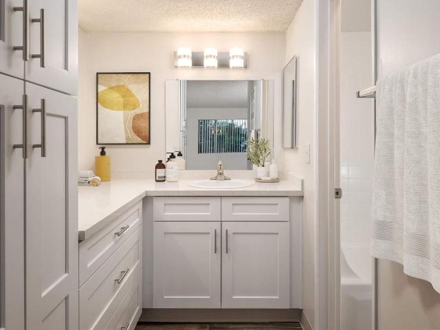 Penthouse Apartments | Spacious 1 & 2 Bedroom Apartments Near SDSU 1 Bedroom Apartment for Rent at 6560 Montezuma Rd, San Diego, CA 92115 College East