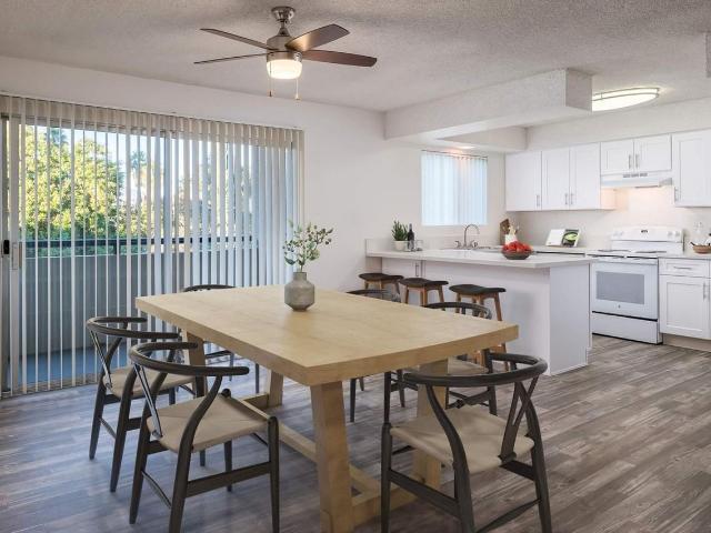 Penthouse Apartments | Spacious 1 & 2 Bedroom Apartments Near SDSU 2 Bedroom Apartment for Rent at 6560 Montezuma Rd, San Diego, CA 92115 College East