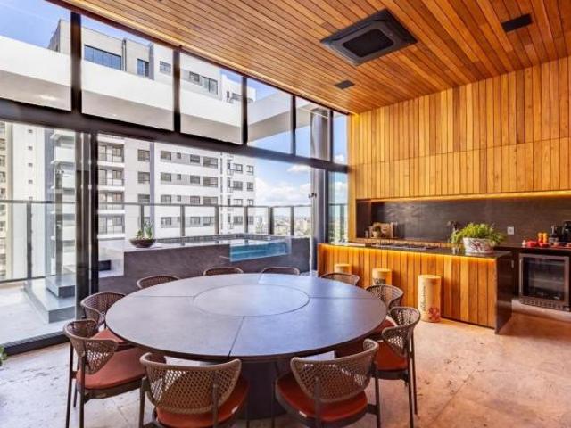 Penthouse Assinada no Lumina Marista com 405 m² e Piscina Privativa
