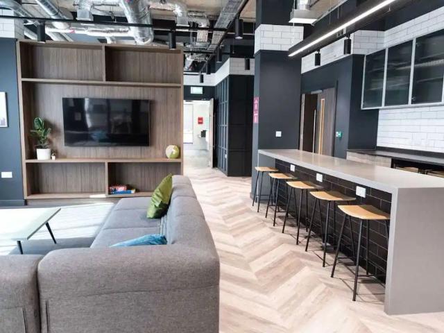 Penthouse Deluxe Studio