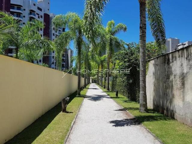Penthouse Duplex a 150m da Praia, com Rooftop no Condomínio, na Riviera de Sao Lourenco