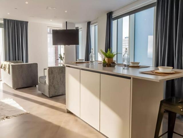Penthouse En Suite