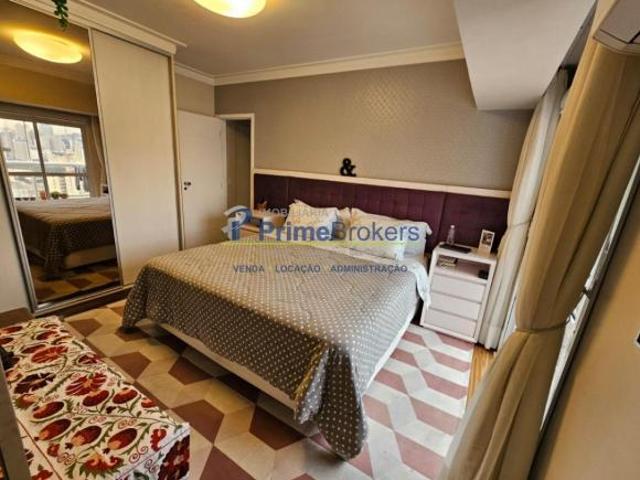 Penthouse Exclusiva Grand Terrace Aclimação | 216 m², 3 Suítes, Jacuzzi Privativa e 3 Vagas