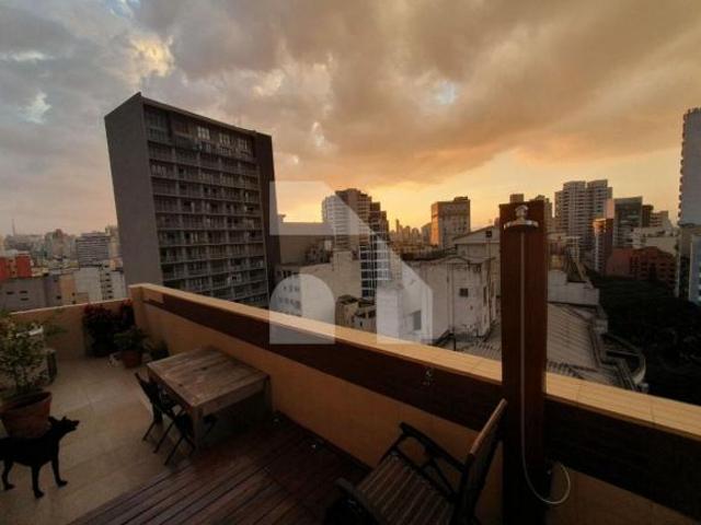 Penthouse linda, toda reformada com Jacuzzi e vista incrível no Centro