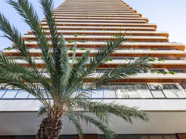 Penthouse no Jardim de Monet com 560 m², 5 suítes e piscina privativa