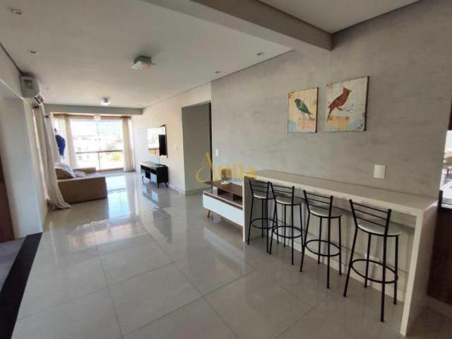 Penthouse reformada, 3 suítes, 1 vaga, Enseada