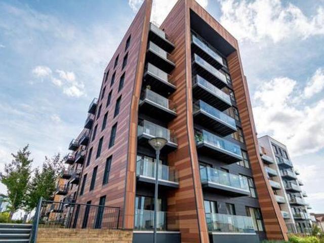 Penthouse, Thomas Blake Avenue, 1 Bedroom Apartment