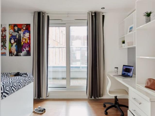 Penthouse Ultra Plus
