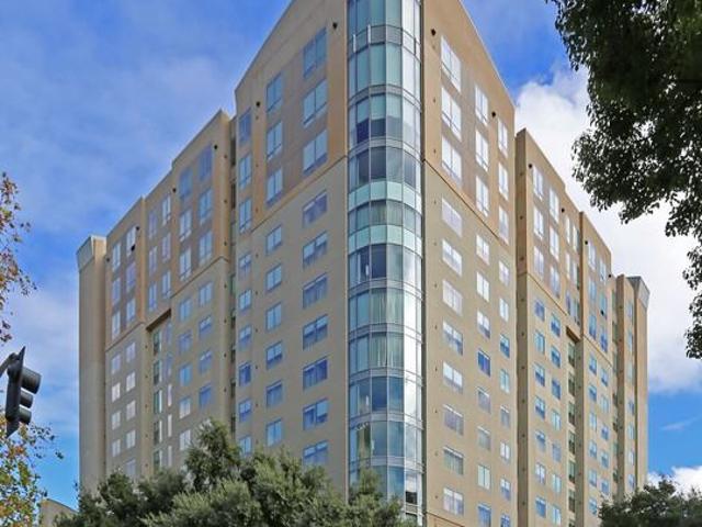 Penthouses at Capitol Park 2 Bedroom Apartment for Rent at 1127 15th St, Sacramento, CA 95814 Downtown Sacramento