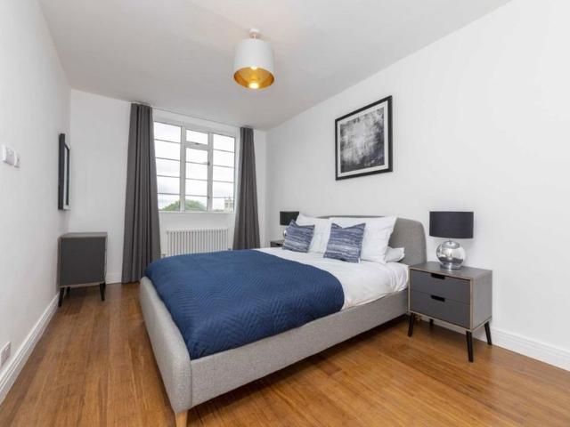 Pentonville Road, N1, London