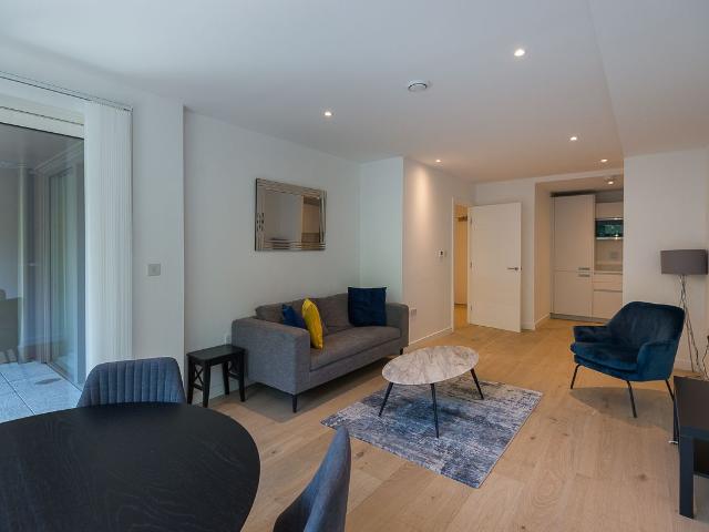 Pentonville Road, London N1, 1 bed flat to rent, £2,847 pcm | PrimeLocation