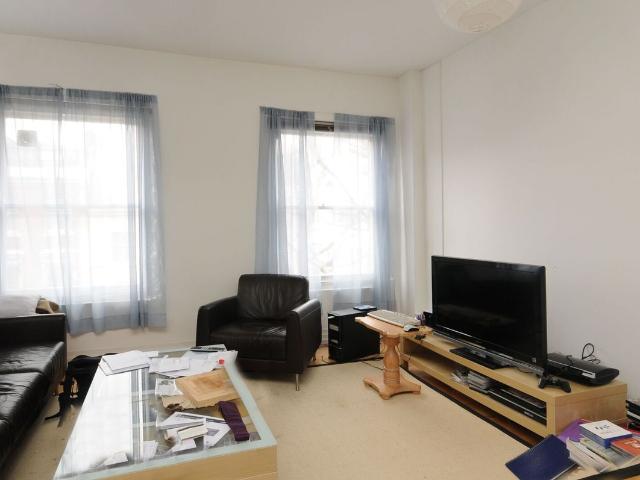Penton Street, Islington, London N1, 1 bed flat to rent, £2,600 pcm | PrimeLocation