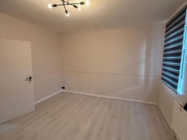 Pentland House, Wilkin Street, London NW5, 3 bed flat to rent, £3,250 pcm | PrimeLocation