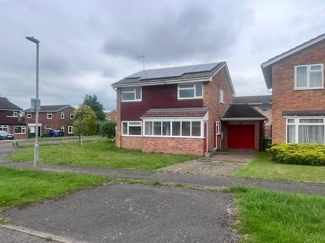 Pentland Road, Aylesbury HP21, 4 bed detached house to rent, £2,500 pcm | PrimeLocation