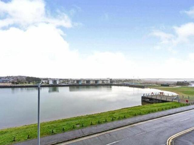 Pentre Doc Y Gogledd, Llanelli, 3 Bedroom Flat