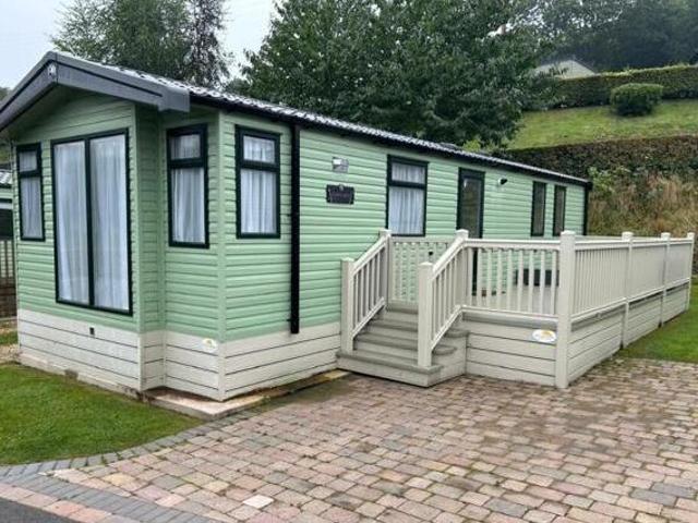 Pentrebeirdd, Guilsfield, 2 Bedroom Mobile