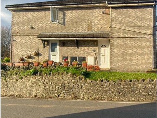 Pentyrch, Cardiff CF15, 2 bed flat to rent, £800 pcm | PrimeLocation