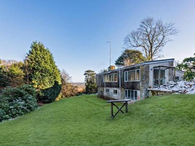 Penwith Drive, Haslemere, 3 Bedroom Detached