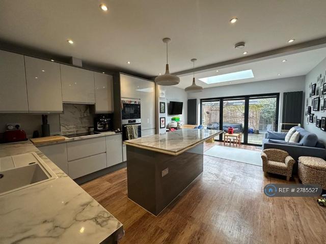 Penwith Road, London, SW18 4 bed terraced house to rent £4,500 pcm £1,038 pw