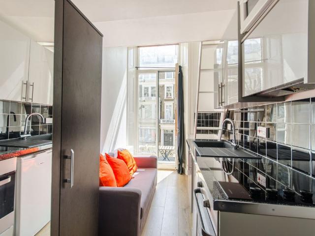Penywern Road, Earls Court, London SW5, Studio to rent, £3,684 pcm | PrimeLocation